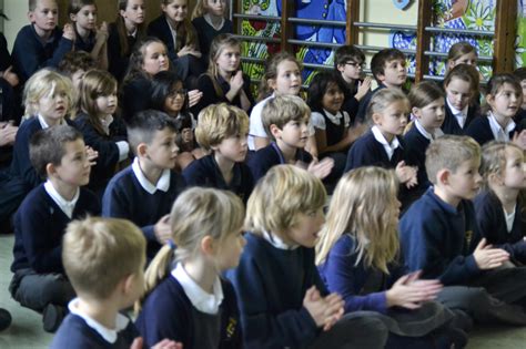 Assembly Clapping Dr Souths School