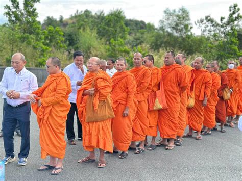 ព្រះ គ្រូ នរធម្មោ ប៊ុន ណេង វត្ត ឥន្ទញ្ញាណ វត្តក្រោម