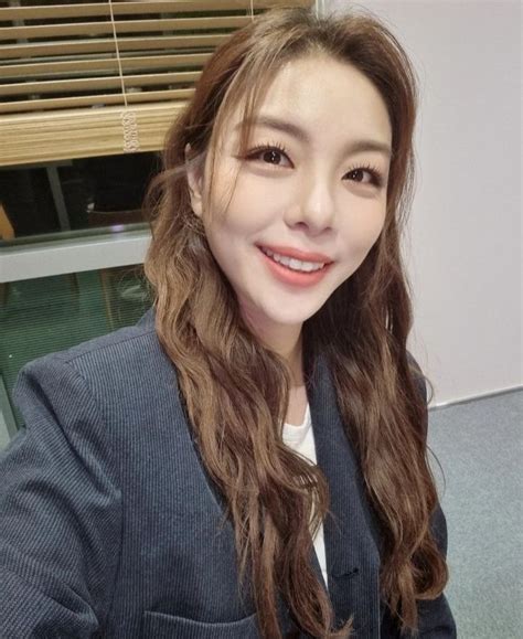 박소현과 에일리 근황 샷 Mlbpark