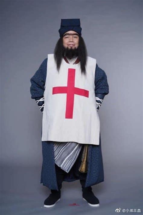 Thi N Long K B N G Y S C V Ph N T K Ch B N C A Kim Dung Tr Ng V K L N L M Vua