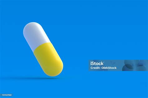 파란색 배경에 떨어지는 알약 의료 및 의료의 개념 약물과 비타민의 복용량 공간을 복사합니다 3d 렌더링 3차원 형태에 대한 스톡 사진 및 기타 이미지 Istock