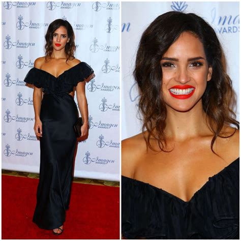 Adria Arjona Outfits Style And Looks K4 Fashion