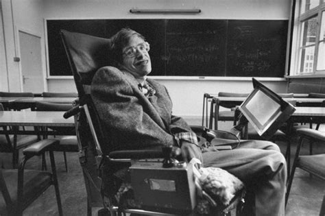 استیون هاوکینگ، تئوری زندگی کجارو