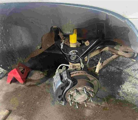 Symptoms Of Bad Control Arm JCMSTECH Auto Parts Supplier