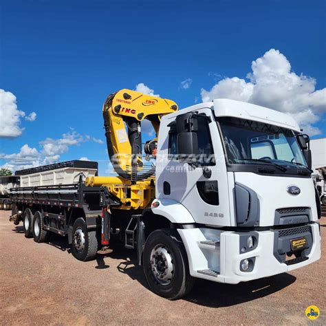 Caminhão Cavalo 8x2 Munck à Venda Caminhões E Carretas