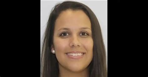 அறுவருக்கத்தக்க செயல் 14 வயது மாணவருடன் 20 முறை உடலுறவு கொண்ட ஆசிரியர் அதிர்ச்சி தகவல்