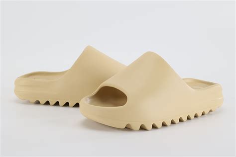 Buy Replica Yeezy Slides