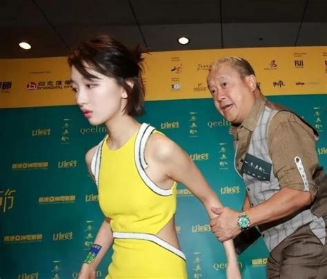 Zhou Dongyu S Semi Naked Appearance Is Called Art And It Is Suspected To Be Rumored To Have