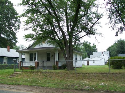 3007 Berwyn St Richmond Va 23234 House Rental In Richmond Va