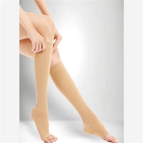 Class 1 Knee Length Graduated Compression Stockings Technomed India Class 1 Knee Length Graduated Compression Stockings Technomed India