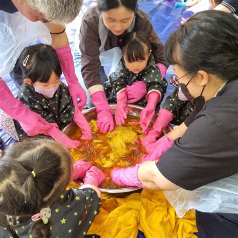 새벗유치원 1학기 학부모 참여수업 양파 천연 염색 실시 한청타임즈