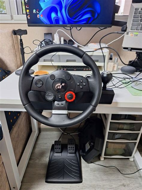 Logitech Driving Force Gt Racing Wheel Video Gaming Gaming Accessories Controllers On Carousell