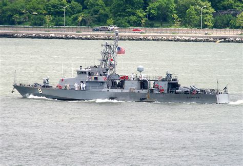 Uss Zephyr Pc 8 Cyclone Class Patrol Ship In New York Flickr