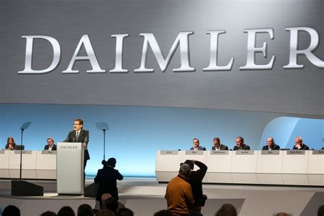 Daimler Moves Towards Splitting Into Separate Companies Carscoops