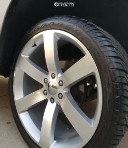 2013 Chevrolet Silverado 1500 With 24x10 31 Factory Reproductions Fr32