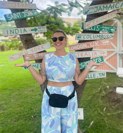 Alyssa Chitwood Fora Travel