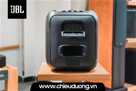 Loa JBL Partybox Encore Mic Chiêu Dương Tech