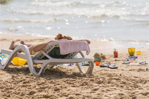 568 Sculacciata Foto Stock Foto Stock Gratuite E Royalty Free Da