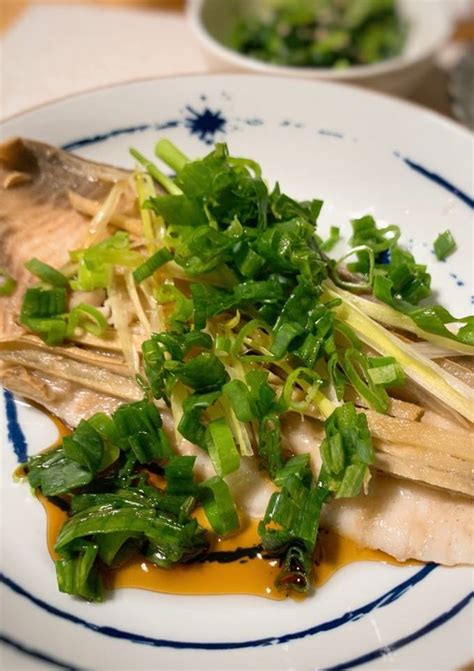 麻油清蒸台灣鯛魚 食譜與作法 By 維比料理筆記 Cookpad