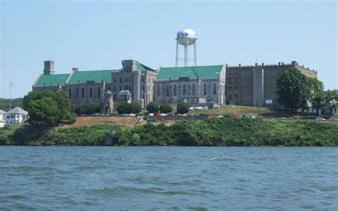 Facilities Department Of Corrections