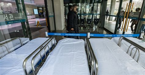 의대 증원 반발 속 전공의 이탈