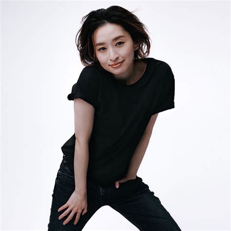 Speed島袋寛子が〝大人感〟あふれる写真が話題に「40歳の色気ダダ漏れ」「成熟美」「素晴らしい歳の重ね方」：「おっ！」でつながる地元密着の