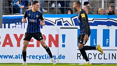 Cuni Treffer Bringt Den Sieg 1860 Verpasst Anschluss An Elversberg