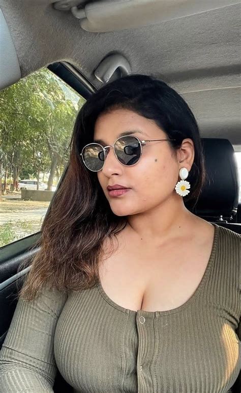 Rasha Kirmani Priya Gamre Kiran Rathore Beautiful Woman