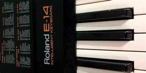 Roland E 14 Intelligent Keyboard Hobbies And Toys Music And Media