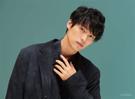 Sota Fukushi Strobe Edge