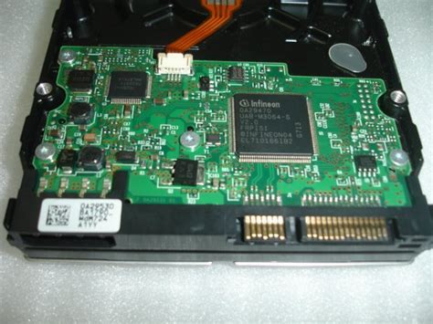 【電腦零件補給站】Hitachi HDS721616PLA380 160GB 7200 RPM SATA 3.5吋硬碟 | Yahoo拍賣
