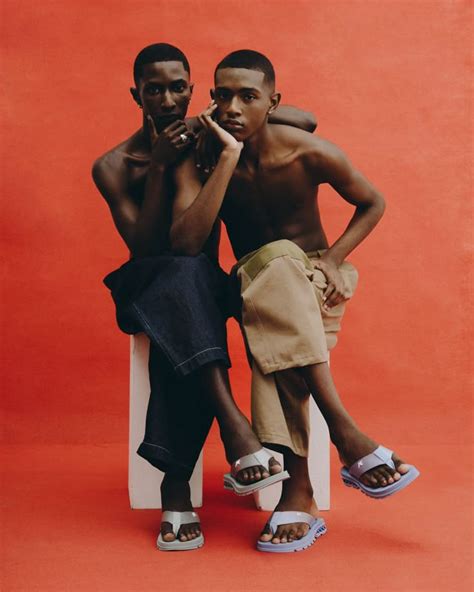 Kenner Convida Rafaela Pinah E Coolhunter Favela Neste Editorial Com A