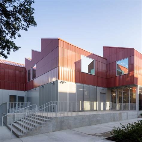 Hta Design Builds Worlds Tallest Modular Housing Scheme In Croydon