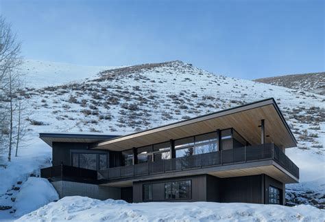 Avalanche Architecture The Surprising Structure Behind A Contemporary