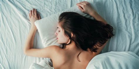 9 Solutions To Ease Sexual Performance Anxiety
