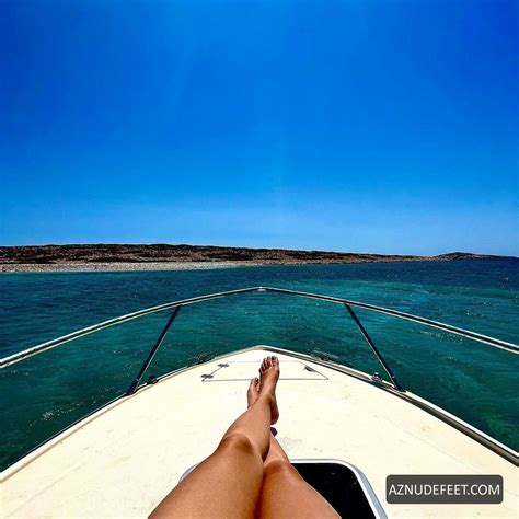 Nefeli Meg Feet Aznudefeet