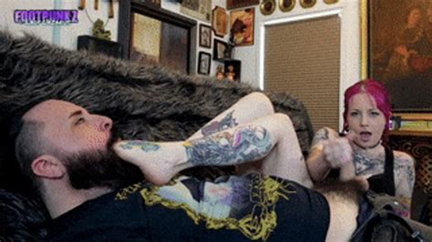 Goth Babe Sweaty Size 3 Foot Smelling Handjob After Concert Part 2
