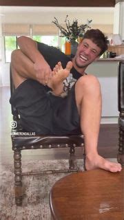 Photo Galleries Wikifeet Men