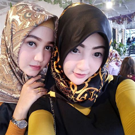 Cewek Cewek Jilbab Manis Manja Cantikamagz
