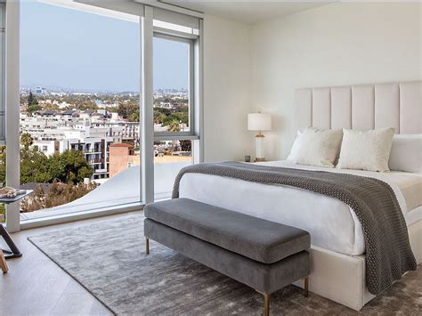 8500 Burton 8500 Burton Way Los Angeles Ca Zillow