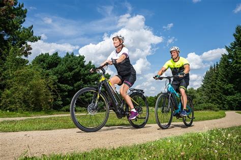 Trekové elektrokolo Road 6.4 W Evo (17) | Mountfield.cz