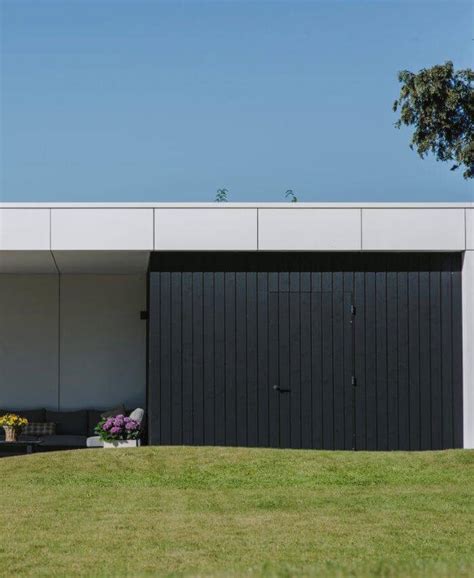 Black Coated Thermowood Cladding Vastern
