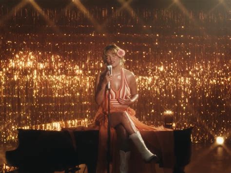 Karol G Se Puso Linda Piano Version Videos And Movies On Vimeo
