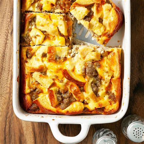 28 Easy Make Ahead Breakfast Casserole Recipes