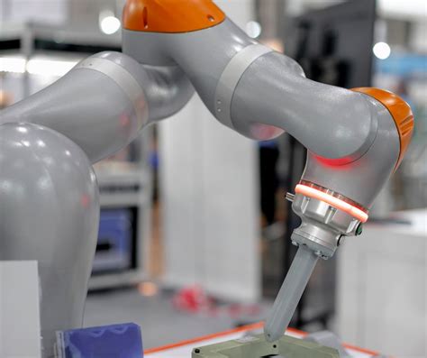 Manufacturing And Technology Enterprise Center On Linkedin Cobots Collaborativerobots
