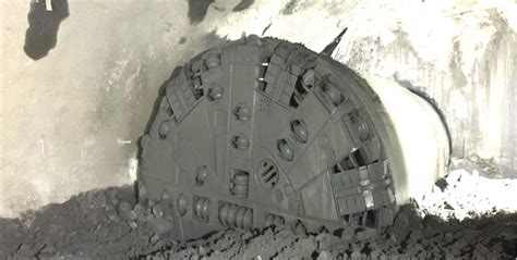 Tbm Partial Excavation Within The Platform Tunnel Download