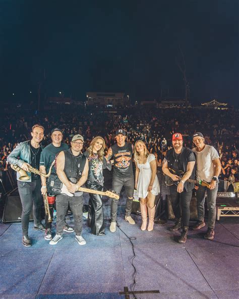 Casey Barnes Casey Barnes Added A New Photo