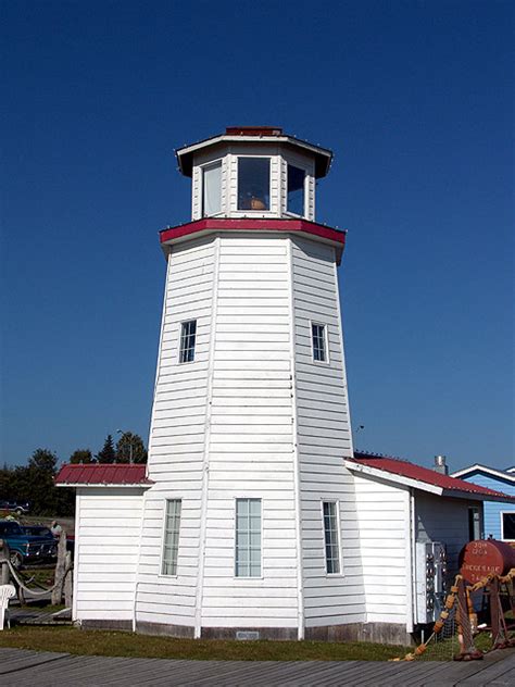 Lighthouse In Homer Alaska This Lighthouse Sits At The Be Flickr
