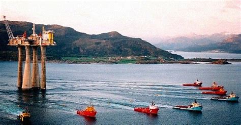 Troll A Platform Largest Object Ever Moved By Man Amusing Planet