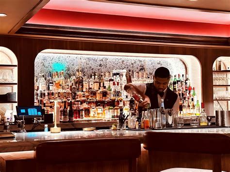 Reinventing Ambiance Luminuxs Antique Mirrors Impact On Bar And Lounge
